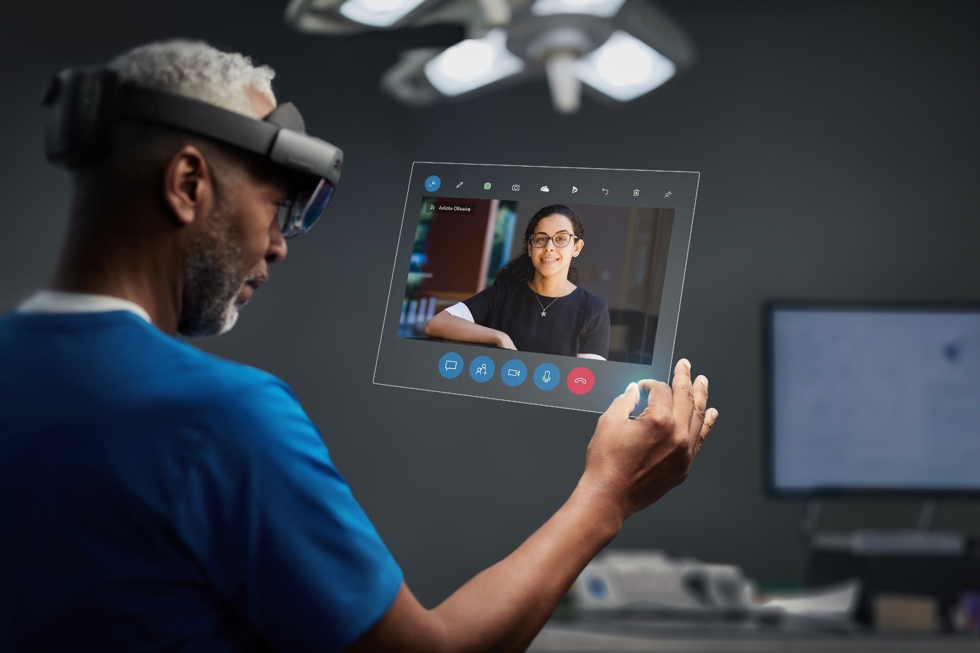 Modernize field service with Dynamics 365 Remote Assist - Microsoft ...