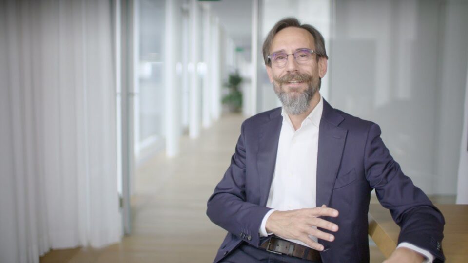 Microsoft Premonition: Sensor networks and AI to help detect disease ...