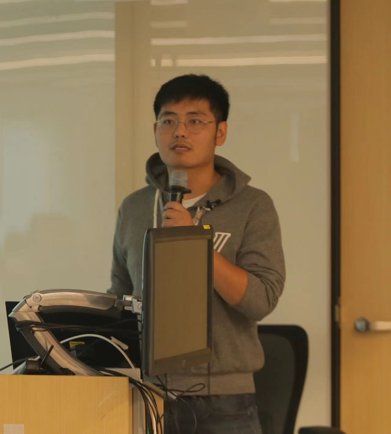 Si Qin at Microsoft Research