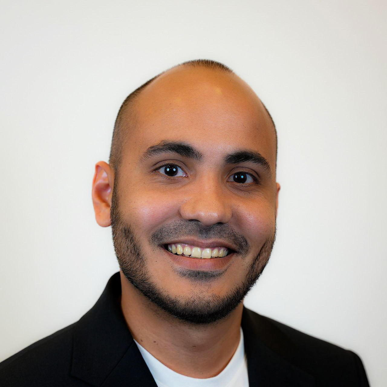 Anthony Cintron Roman at Microsoft Research