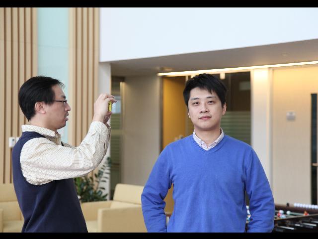 3D Face Scanner - Microsoft Research